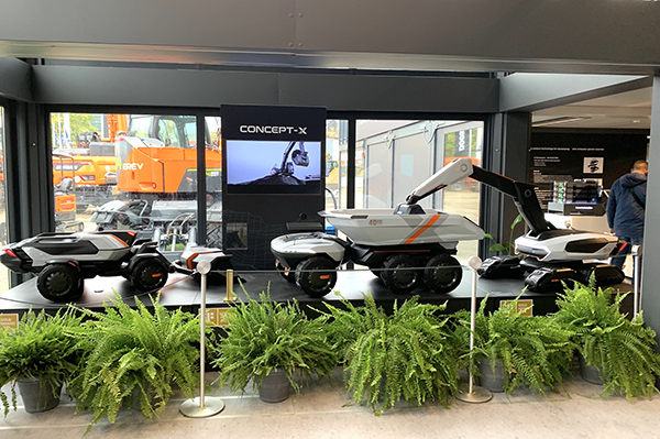 Doosan machinery premieres at Bauma 2022