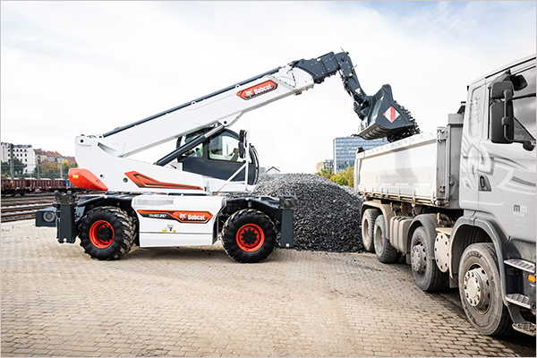 New range of rotary telehandlers with Deutz engines