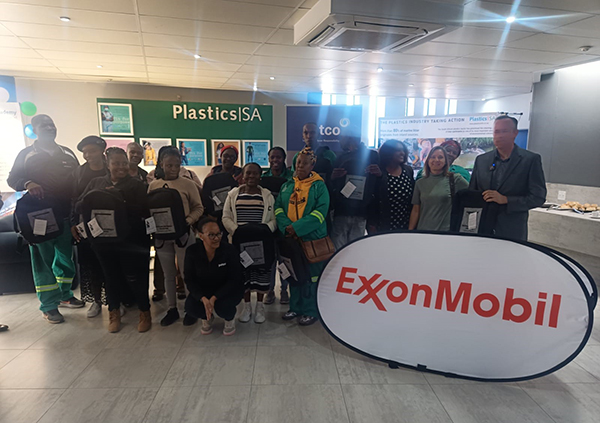 Plastics SA hosts global first