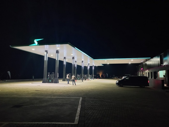Lighting solution for new service station