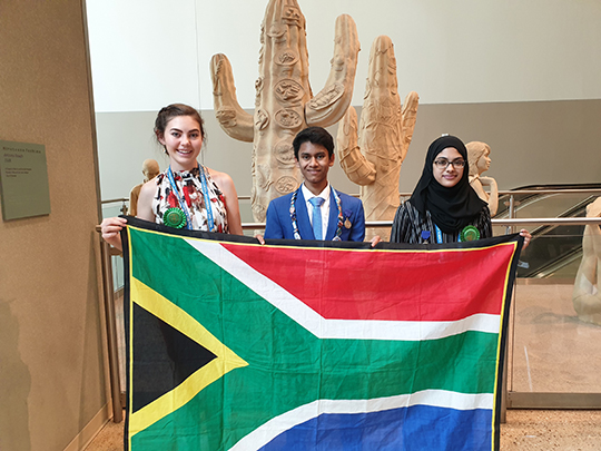 Young SA scientists shine at international science fair