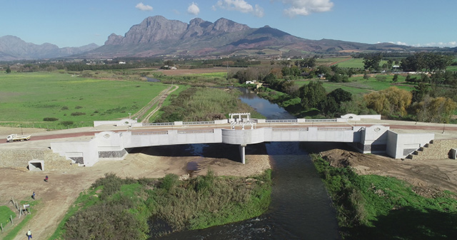 Bridge with largest precast beams in Western Cape relies on CHRYSO