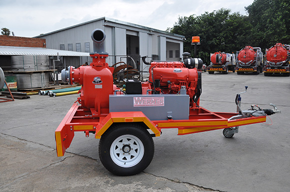 Werner Pumps launches 6-inch 4-cylinder suction trailer